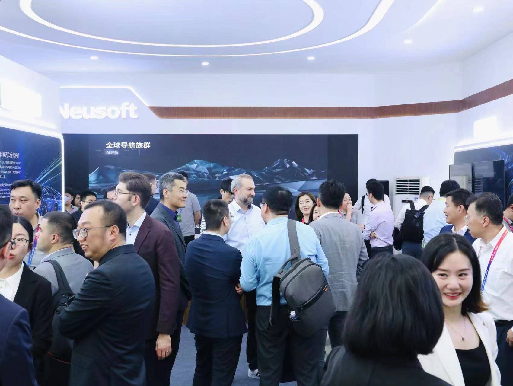 东软发布OneCoreGo全球车载智能出行解决方案5.0_搜狐汽车_搜狐网