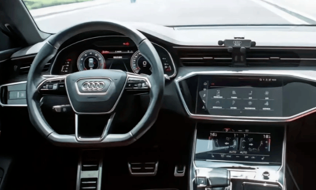 奥迪“顶不住了”，60万品质如今仅30万起，3.0T+340马力+四驱，档次高气场强_搜狐汽车_搜狐网