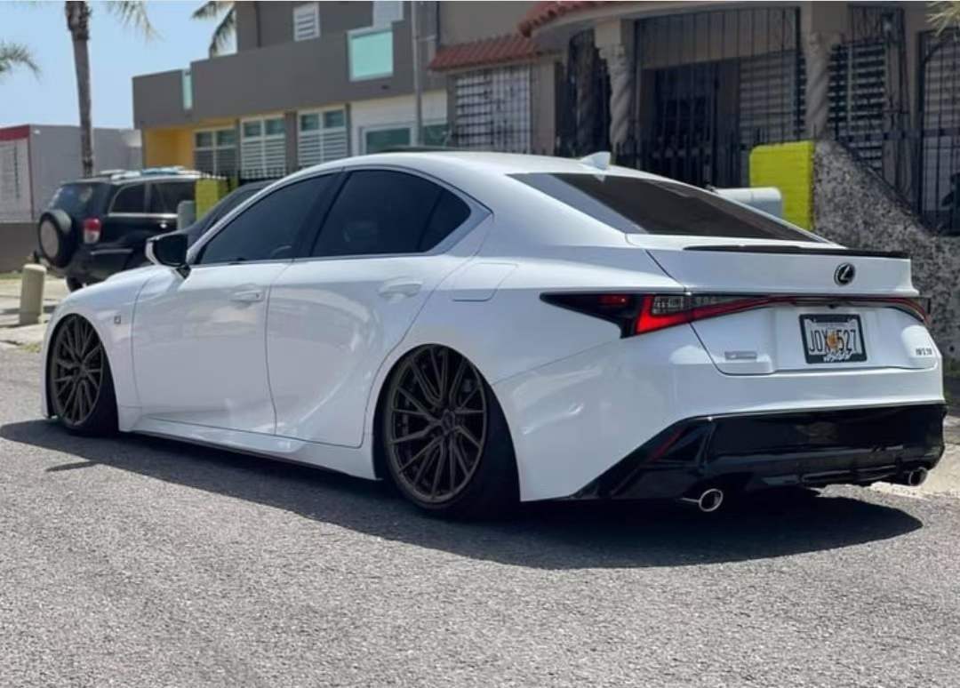 雷克萨斯 IS 的魅力重塑，airbft 气动避震定义非凡_搜狐汽车_搜狐网