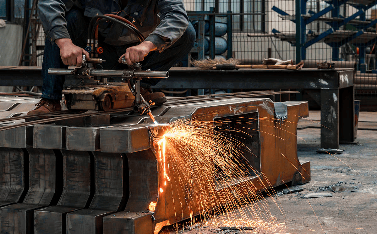 Q345R(R-HIC)钢板的抗氢试验性能、耐腐蚀性能、焊接性能测试_强度_钢材_元素