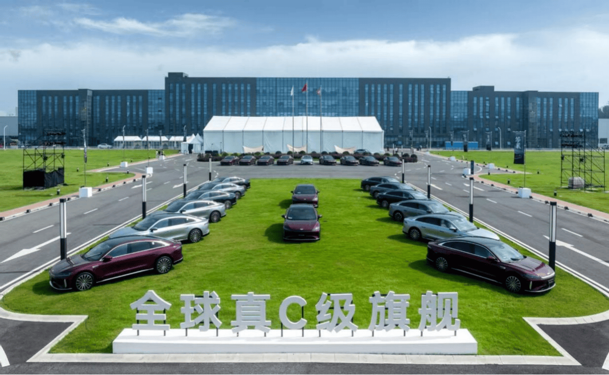 联合引擎｜15.99万起的奇瑞风云A9L，能撑起“全球C级旗舰”牌面吗_搜狐汽车_搜狐网