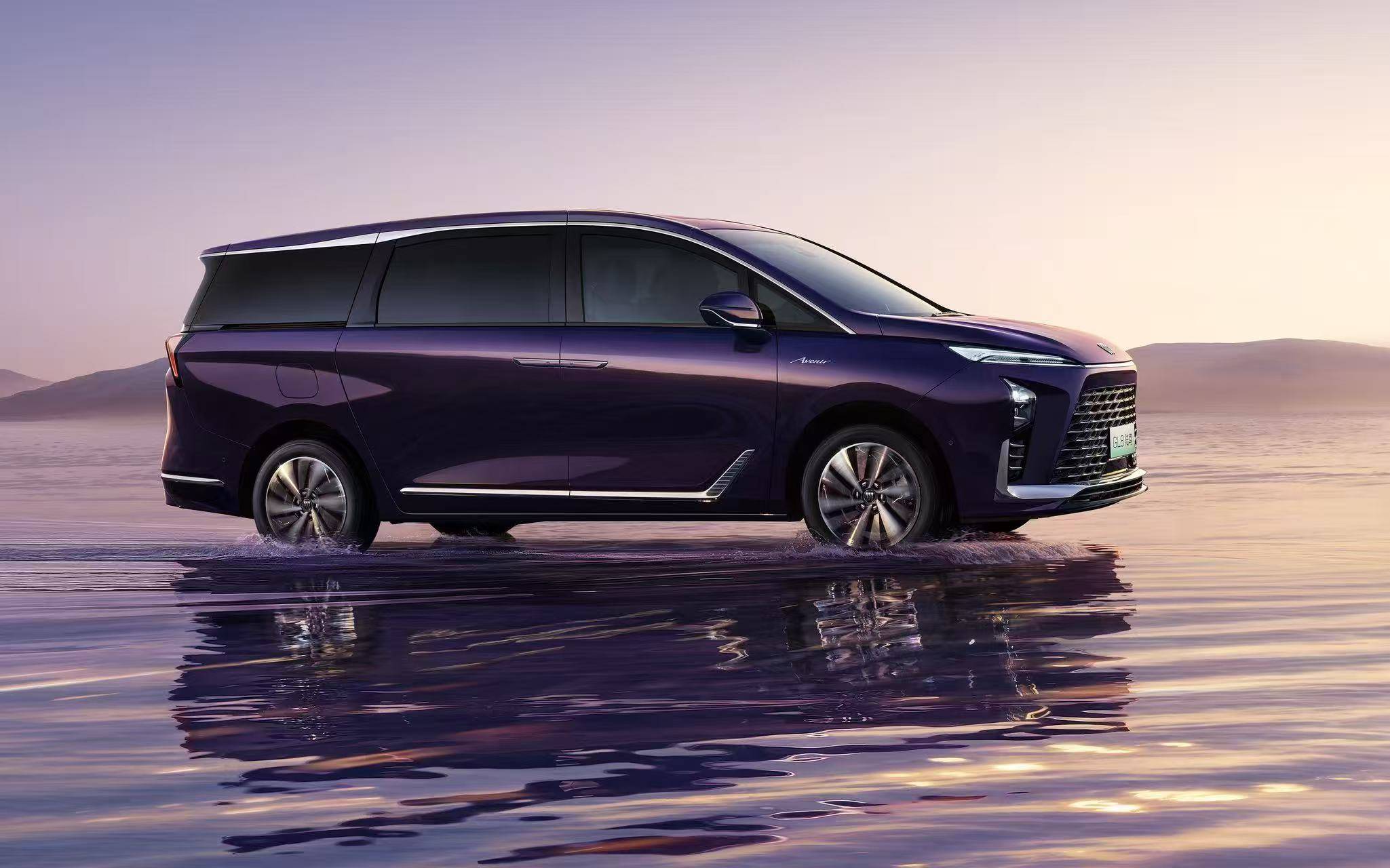 新款别克GL8陆尊PHEV官图！新车漆，纯电续航202公里，8月上市_搜狐汽车_搜狐网