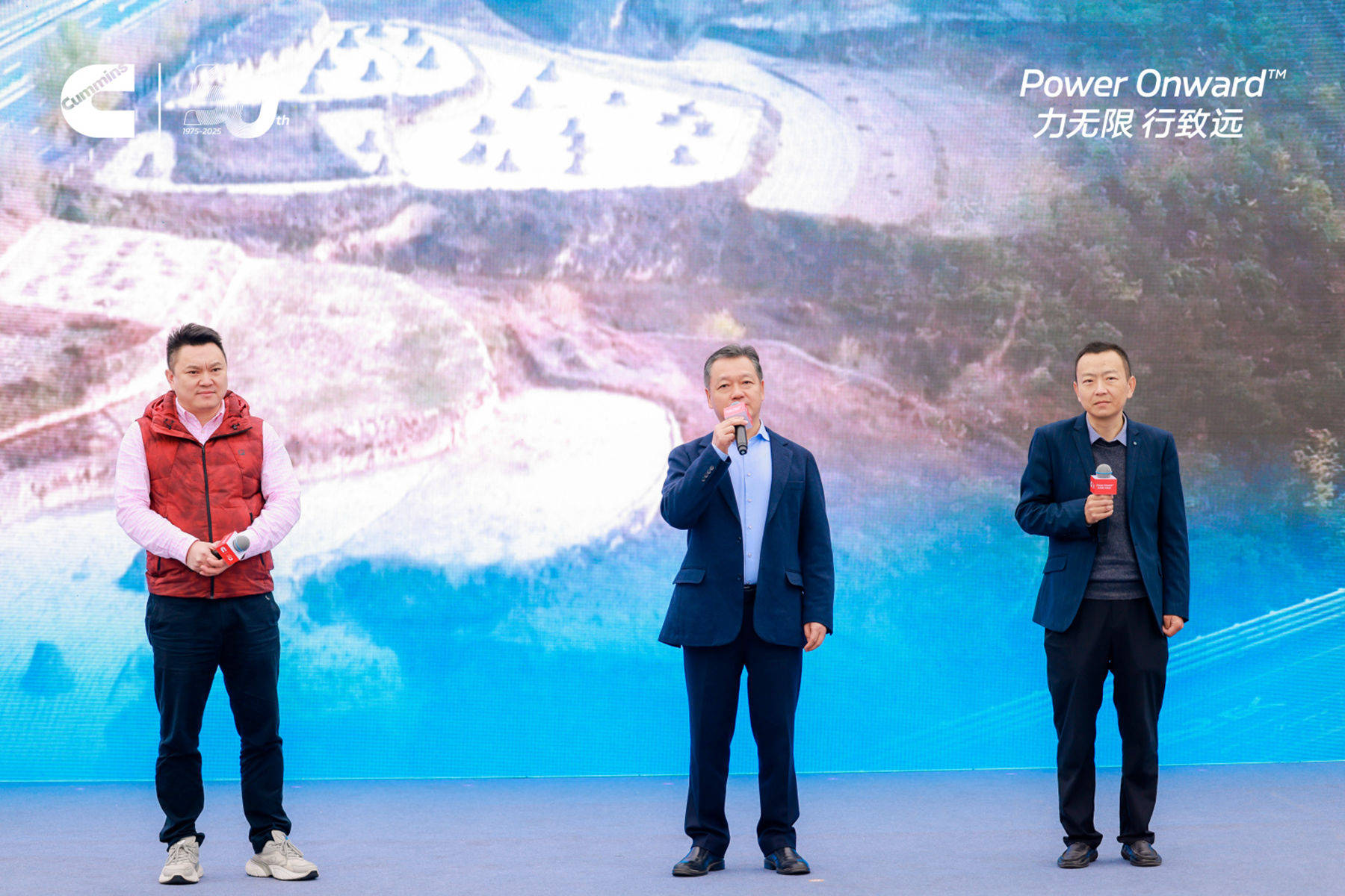 最大功率720马力 整车综合节气6% 康明斯16N天然气动力发布_搜狐汽车_搜狐网