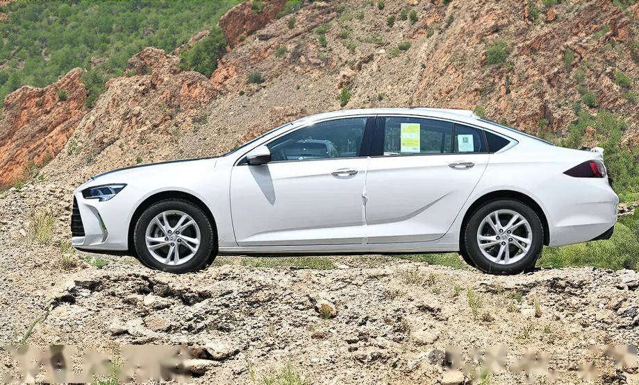 最强2.0T+9AT，爆237马力，曾经卖到23万，如今降到11.08万没人要_搜狐汽车_搜狐网