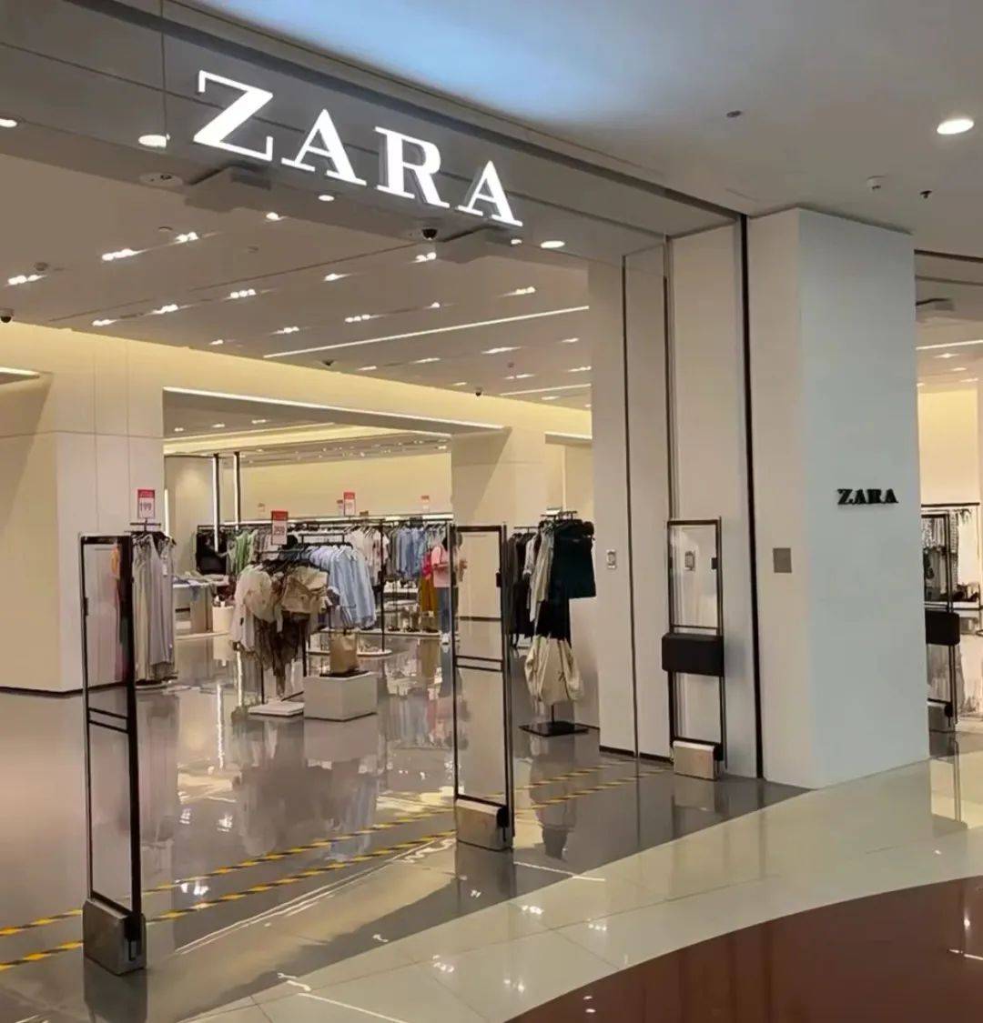 ZARA又关店！被传要撤出中国？上海门店啥情况？网友吐槽：质量差价格贵！_Zara_店铺_内地