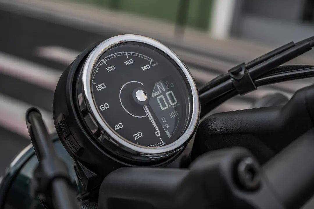 入门巡航新选择，春风CLC250正式上市，售价14980！_搜狐汽车_搜狐网