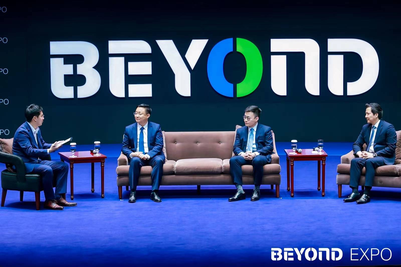 BEYOND 2024：壁仞科技张文认为AI 还需要加速发展_影响_Expo_短期内