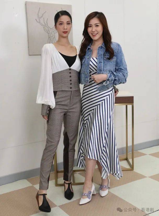 刘佩玥做惯大家姐 锡住“BB”陈晓华_Hera_Moon_时间