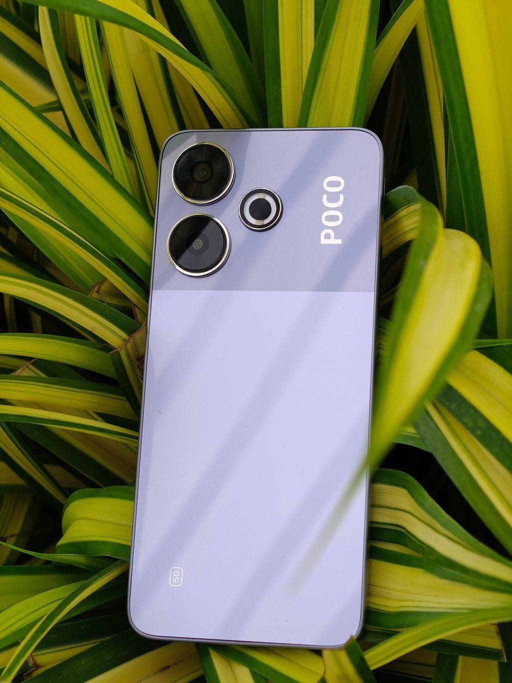 小米 Poco M6 Plus 5G 手机和 Poco Buds X1 耳机实物照曝光 - 数码前沿 数码之家