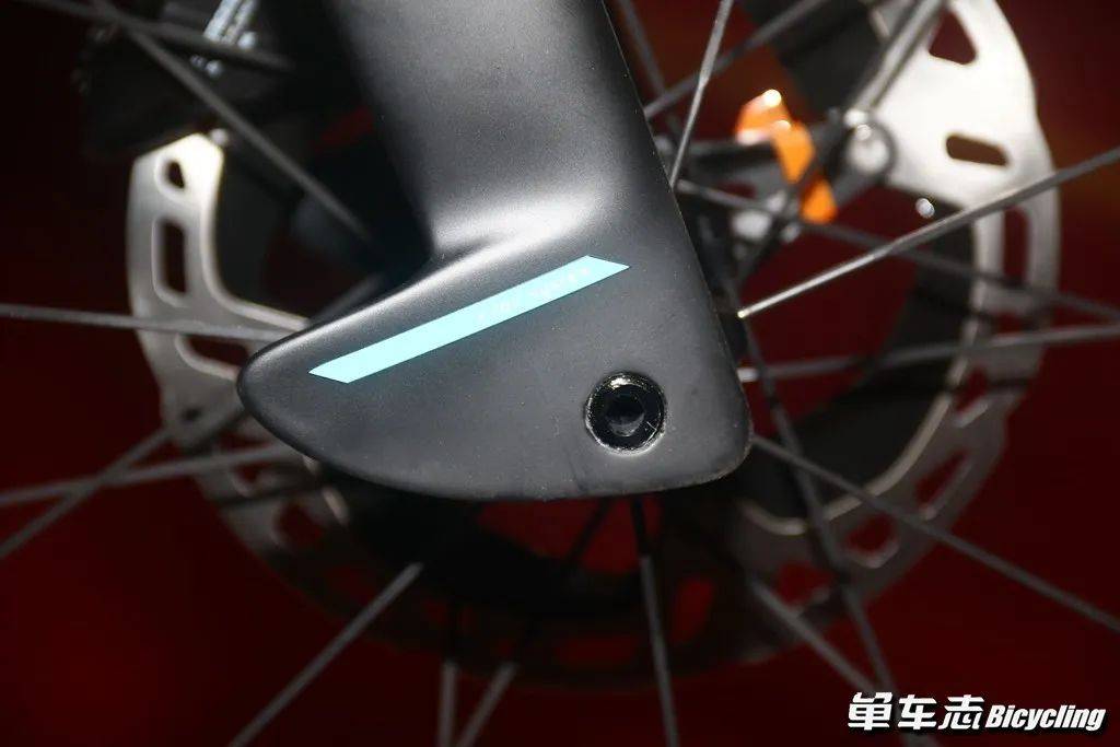 近距离欣赏喜德盛阿斯塔纳车队战车_设计_中国_自行车