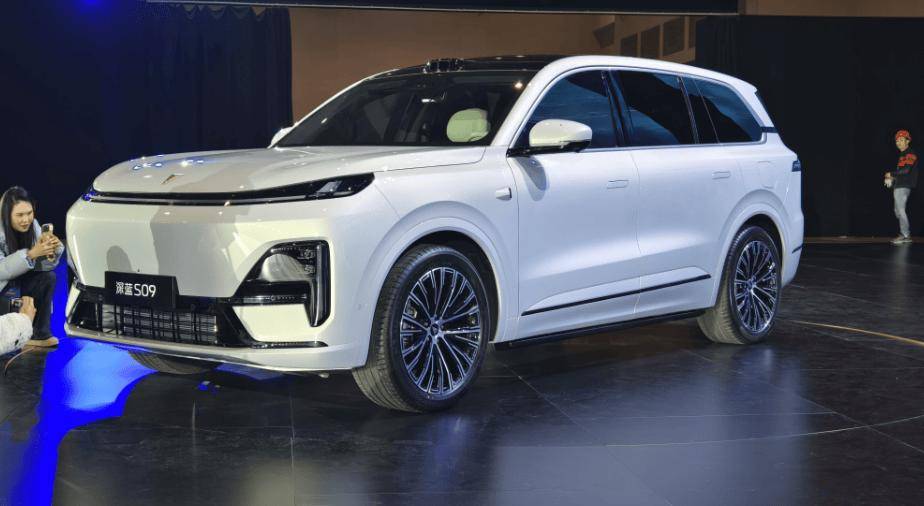深蓝S09震撼登场：华为技术加持，能否撼动理想L9市场地位？_搜狐汽车_搜狐网
