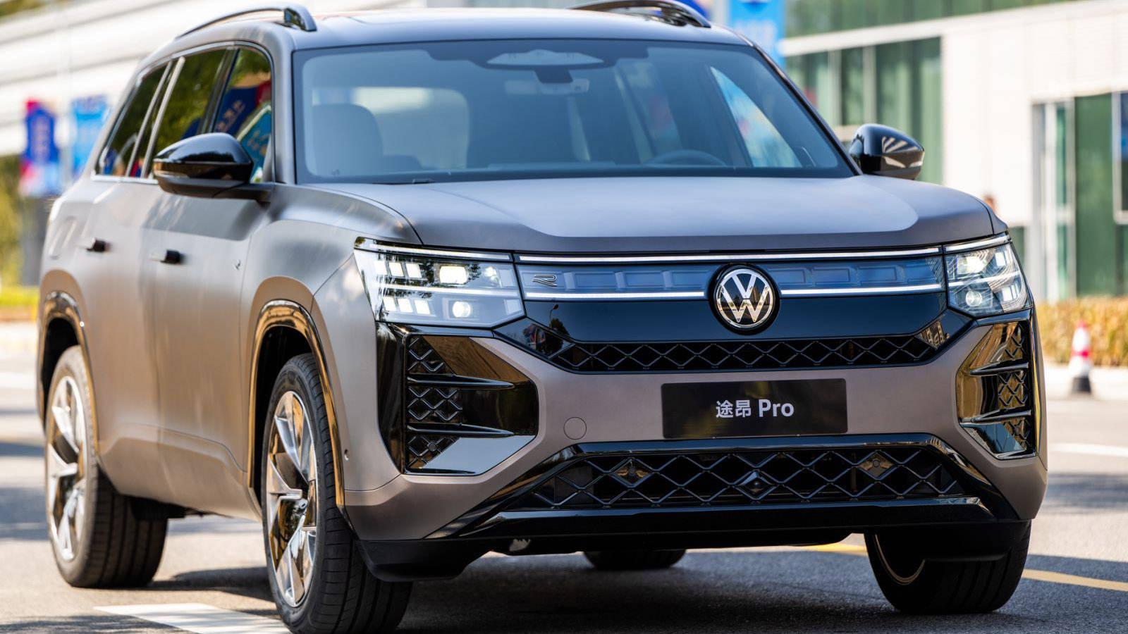途昂Pro焕新上市，2.0T+智驾系统，能否领跑中大型SUV市场？-智能车-资讯-头部财经