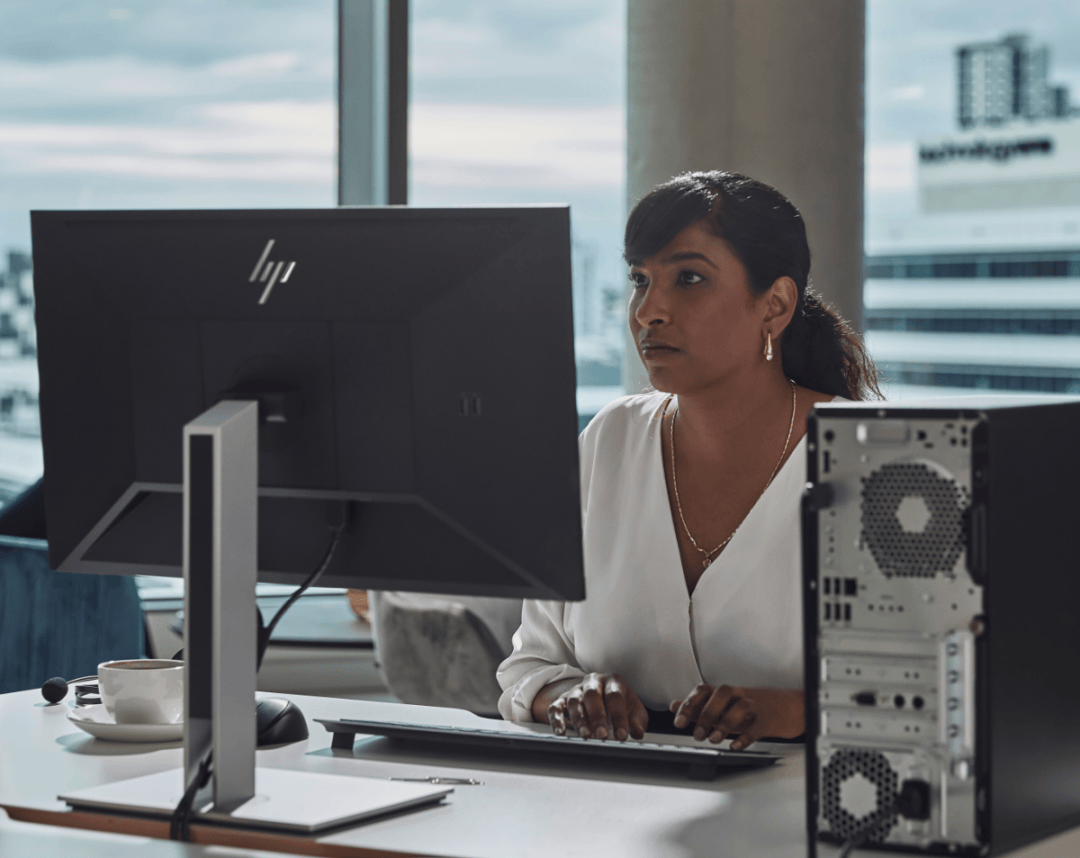 免费试用30天！微软官方插件 OfficePLUS：让办公更轻松，效率大提升！_用户_功能_模板