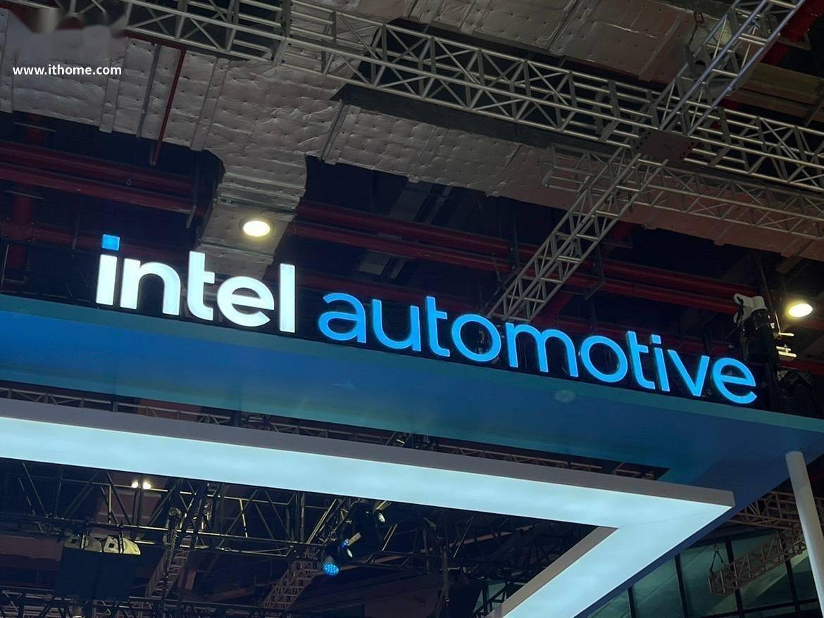 英特尔上海车展亮相：芯粒架构二代AI增强SDV SoC引领汽车创新_搜狐汽车_搜狐网