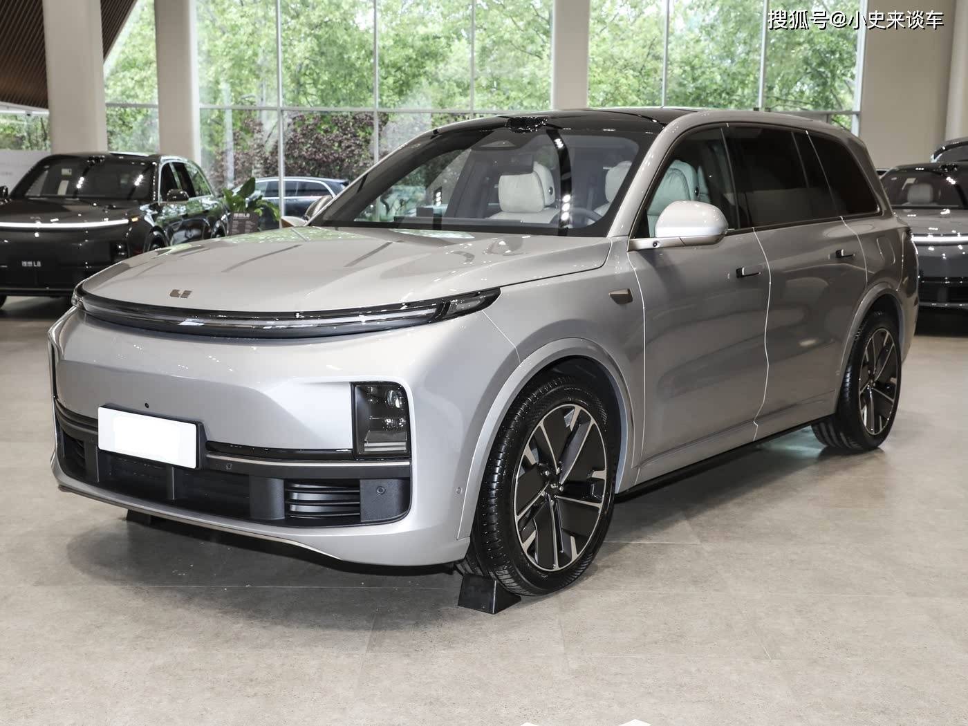 2025款理想L9焕新上市：新增雅灰配色，续航破1400Km，家庭科技旗舰再升级！_搜狐汽车_搜狐网