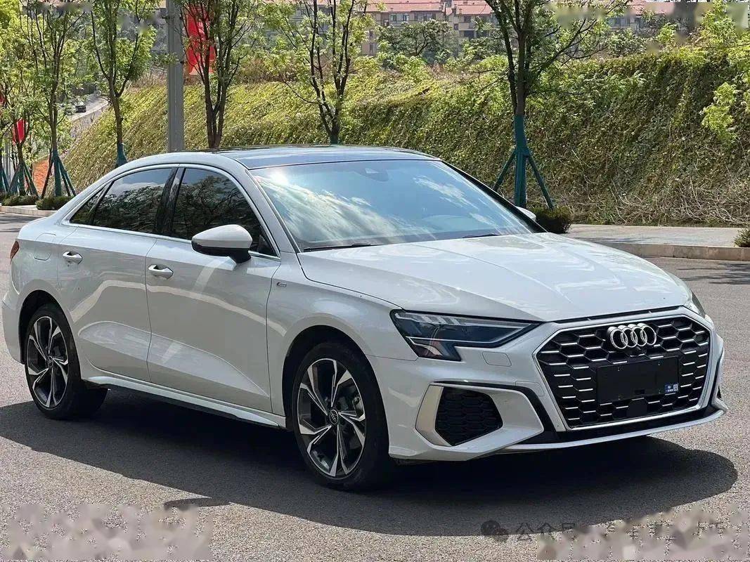 奥迪A3L换新上市，12万出头还配1.5T+独立悬挂，真香？_搜狐汽车_搜狐网