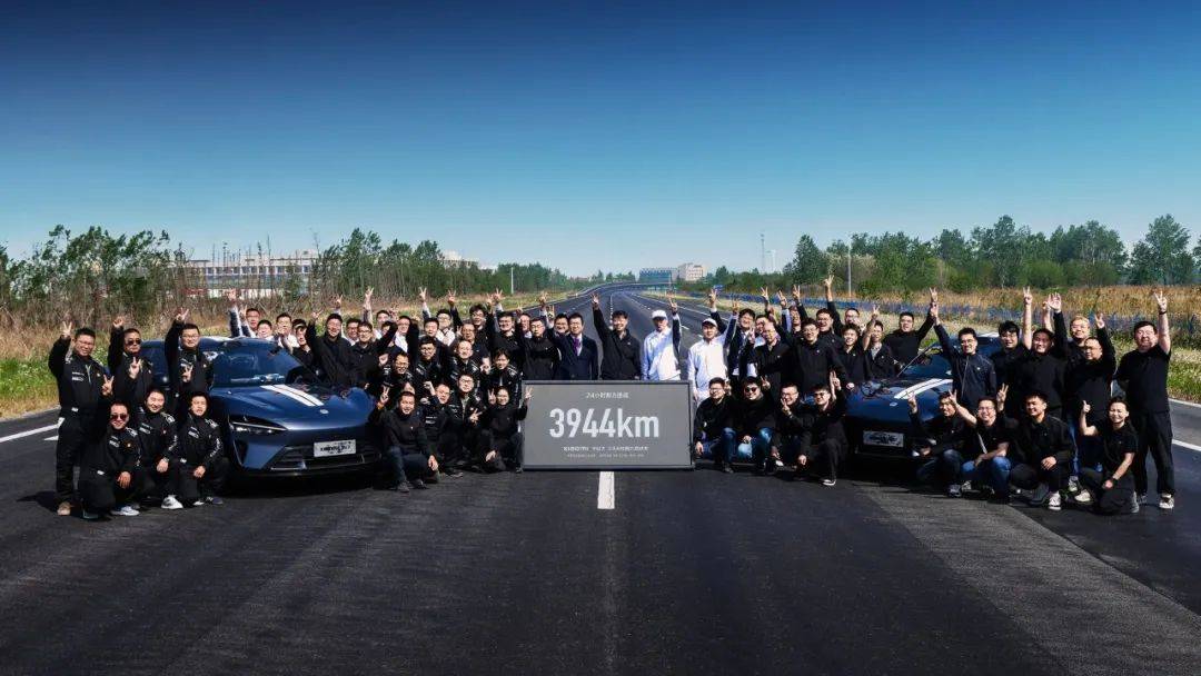 25.35万起的小米YU7上市 Model Y下“神坛”_搜狐汽车_搜狐网