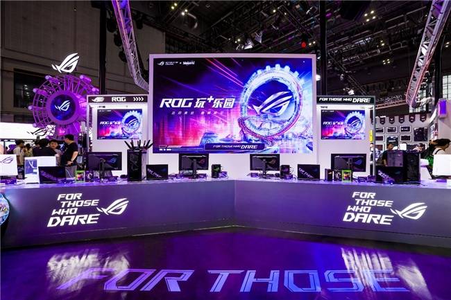 信仰加持，电竞新生：ROG携新品外设闪耀BW 2025_游戏_玩家_键盘