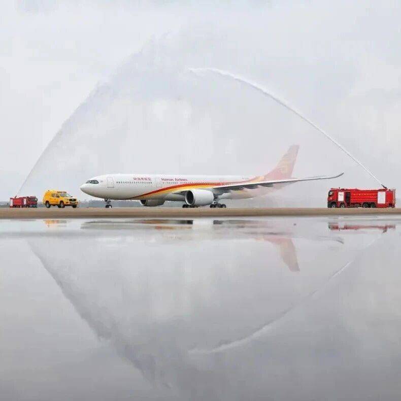 海南航空举行隆重的接机仪式 迎全新空客A330飞机入列_客舱_航空集团_中国公司