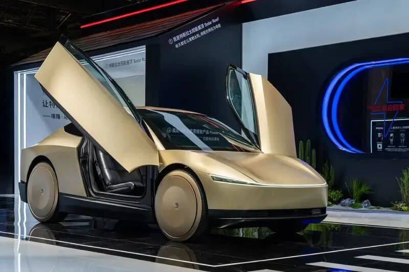 【名车生活】特斯拉Cybercab亮相_搜狐汽车_搜狐网