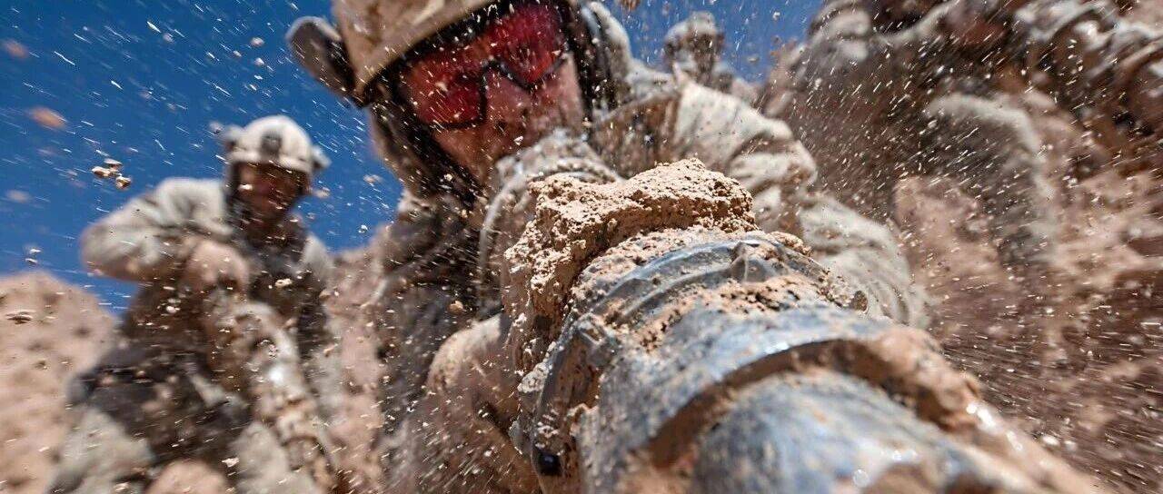 玩家必看！FPS、3A大作推荐，今年最值得入库的四款游戏_无主之地_卡牌_射击